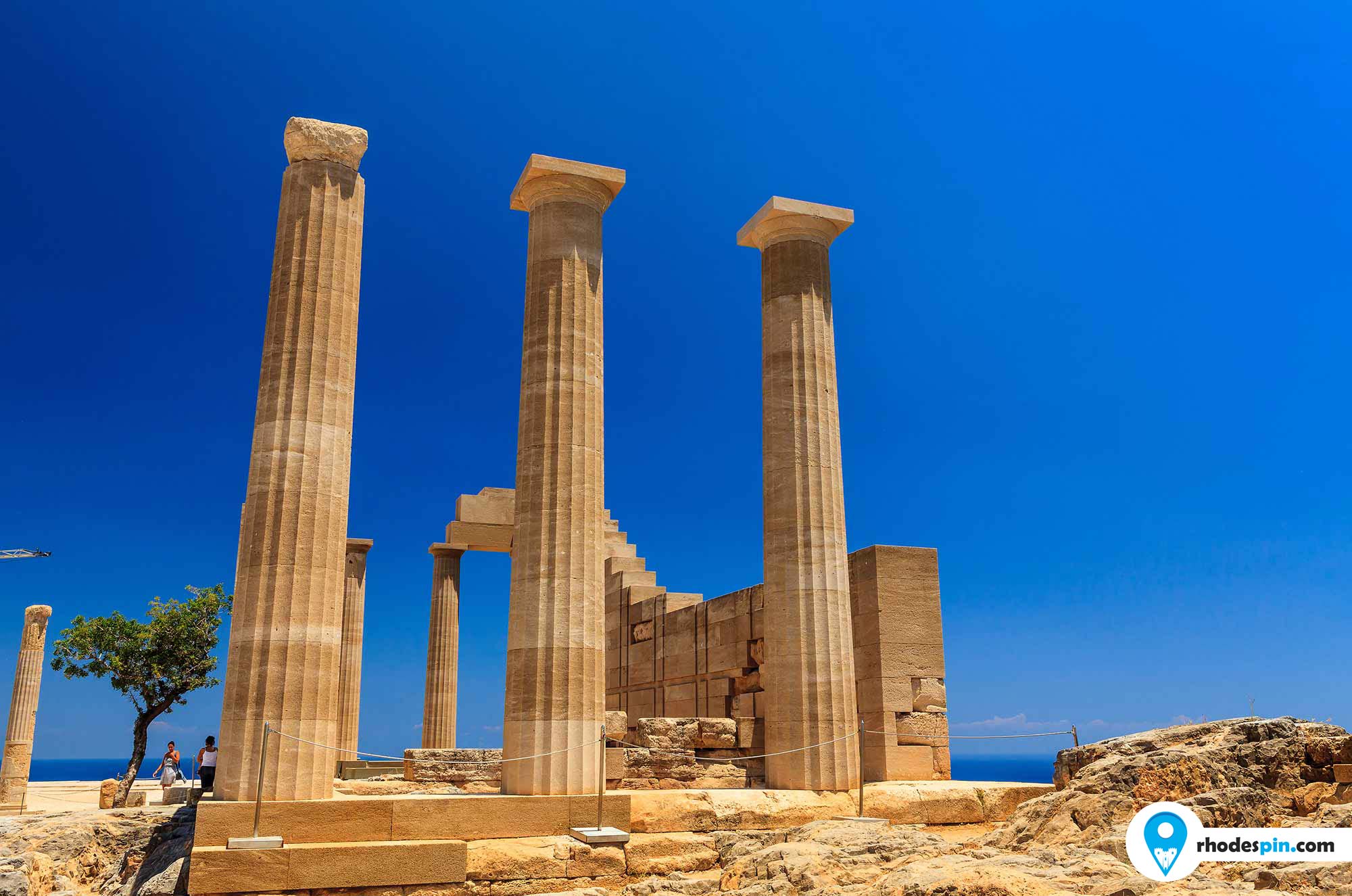 Acropolis of Lindos | Rhodes Travel Guide